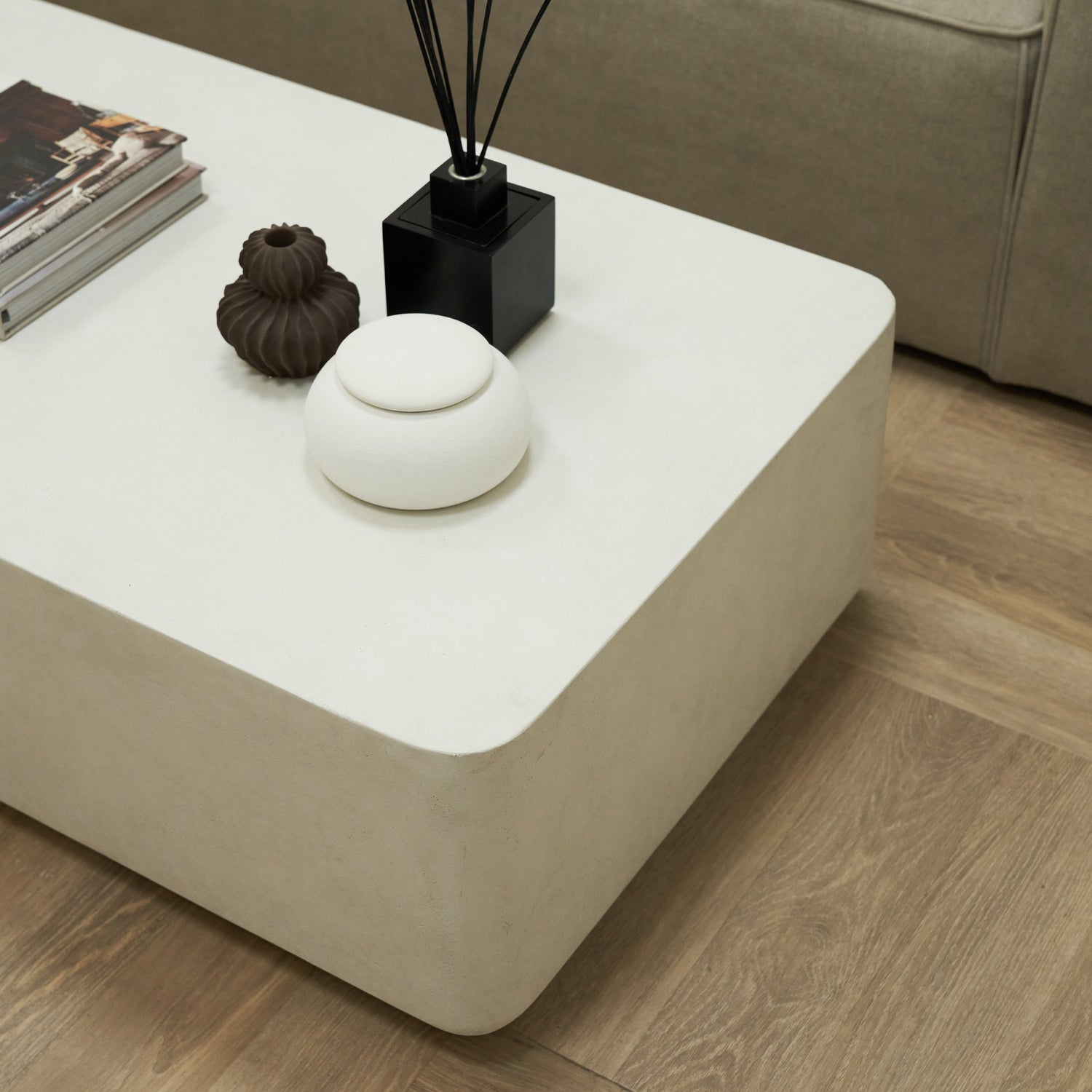 Minimal Concrete Rectangular Coffee Table Large - Angelo