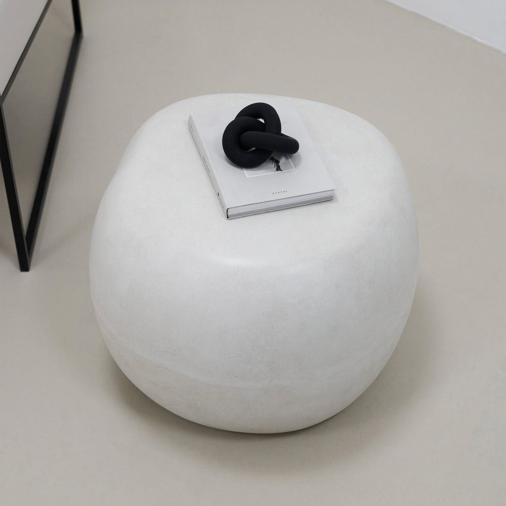Minimal Concrete Pebble Side Table - Zola