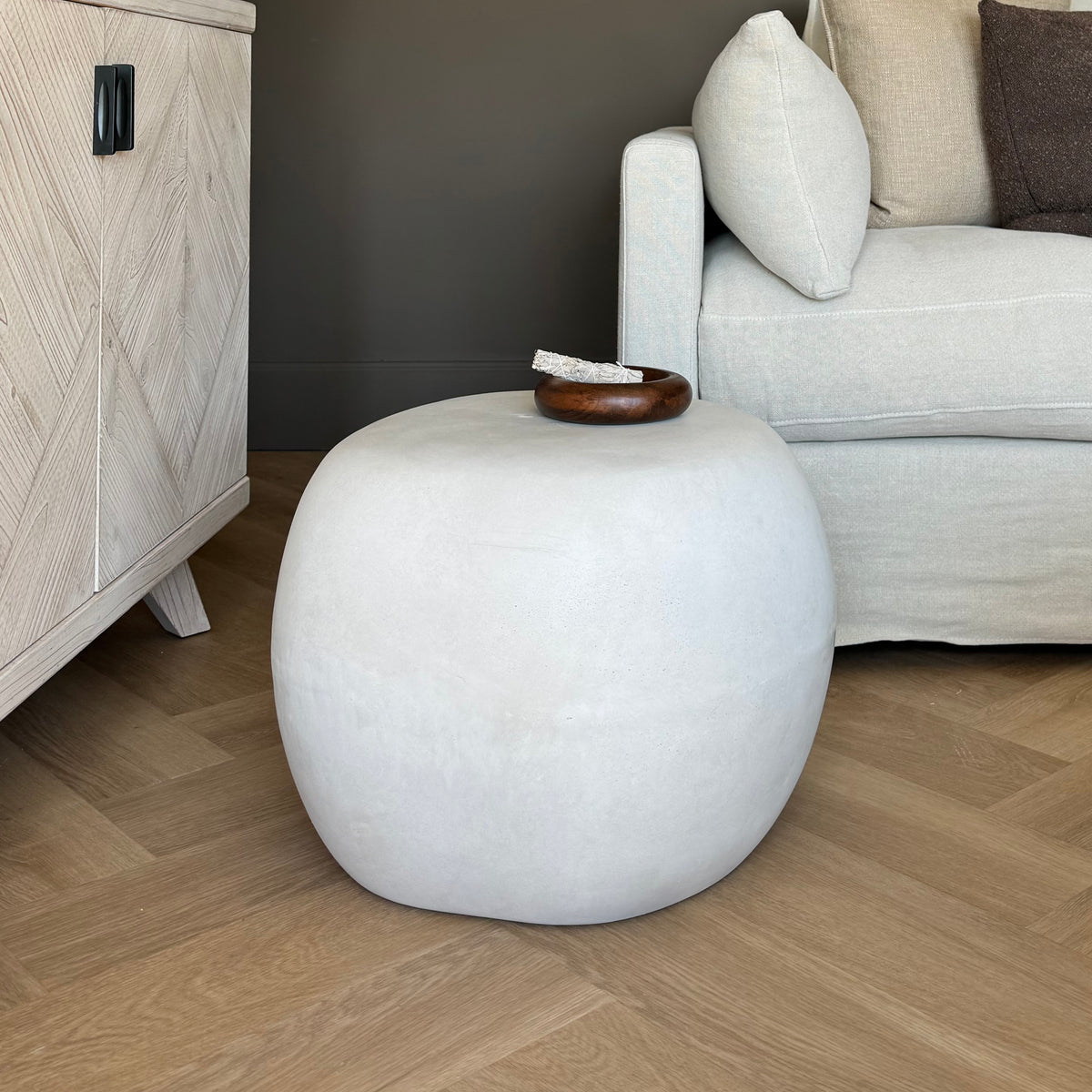 Minimal Concrete Pebble Side Table - Zola